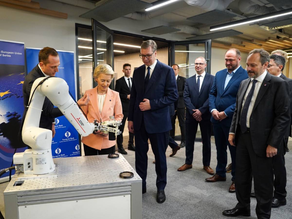 Ursula i Vučić posetili firmu HTEC | EUpravo zato