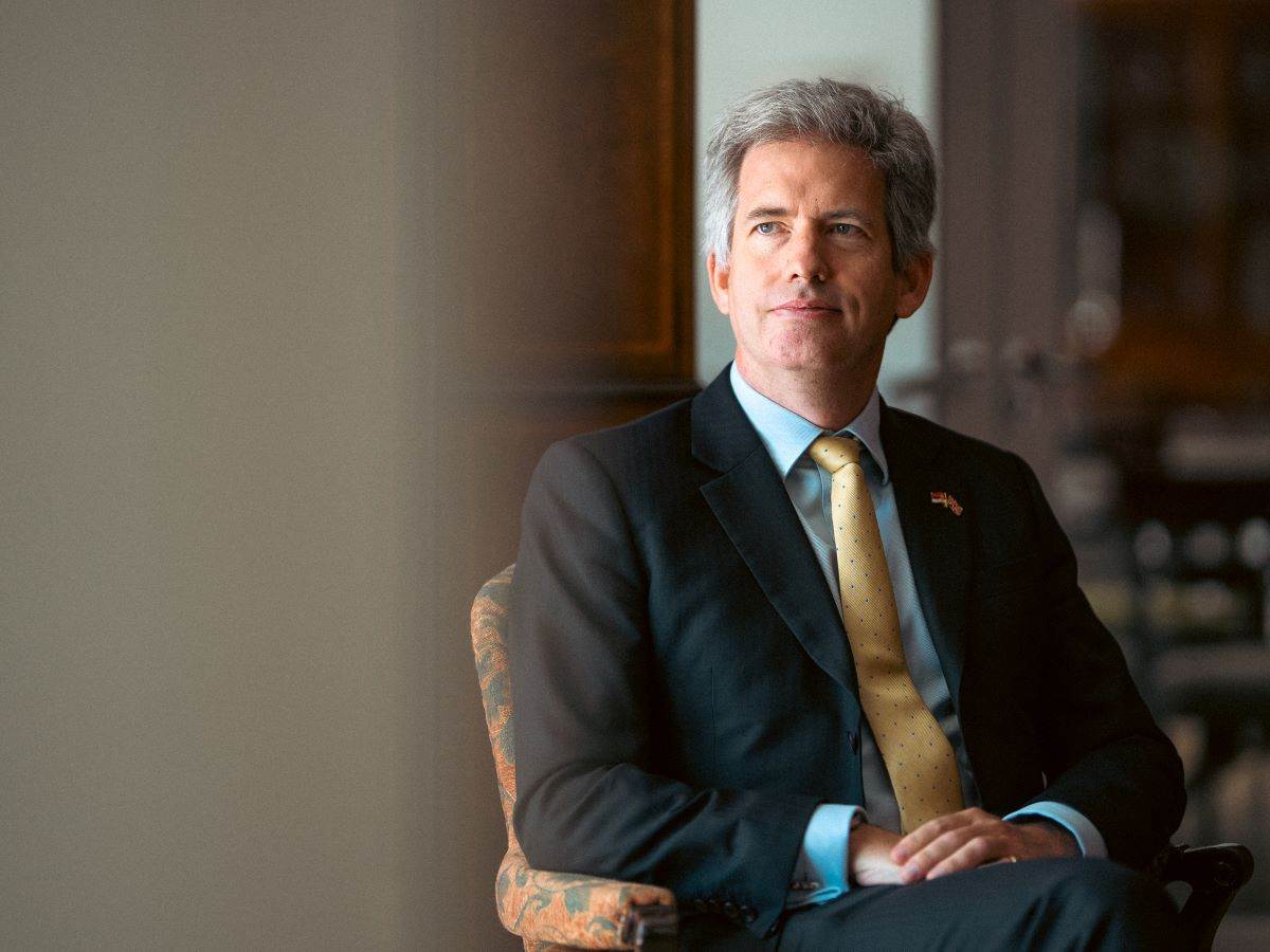 Ambasador Velike Britanije Edvard Ferguson o odnosima naše dve zemlje ...