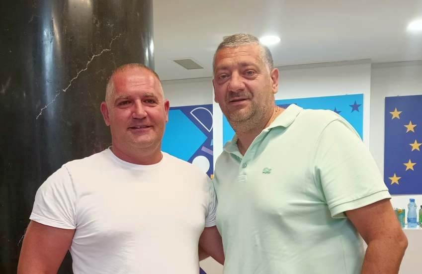 Oni su heroji: Branko donirao bubreg svom drugu Siniši i spasao mu ...